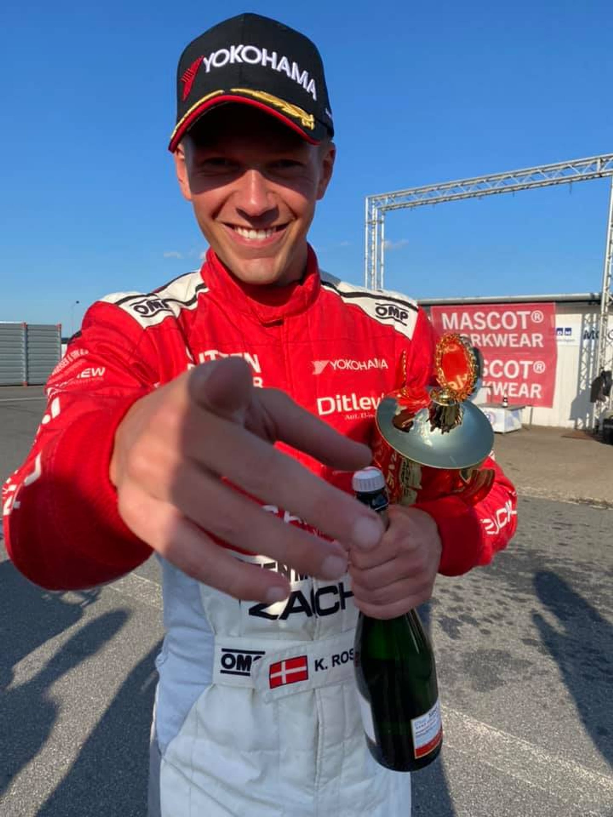 Kom helt tæt på racerkører Kevin Rossel